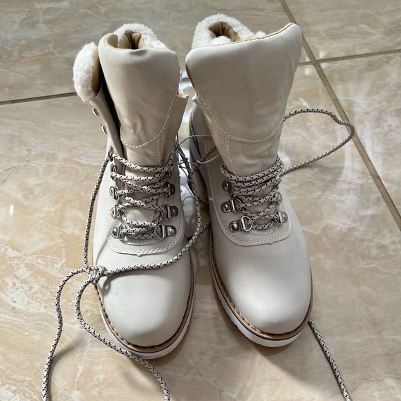 Spirit | Shoes | Spirit Size 8 Winter Boots | Poshmark
